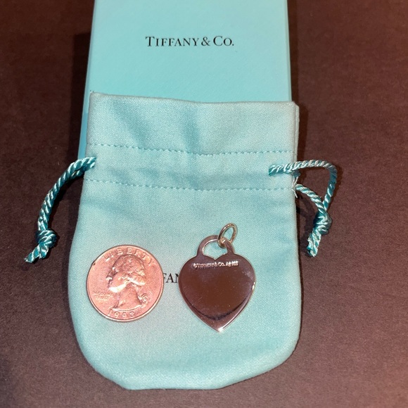 Tiffany & Co. | Jewelry | Return To Tiffany Red Outline Heart Tag Charm ...